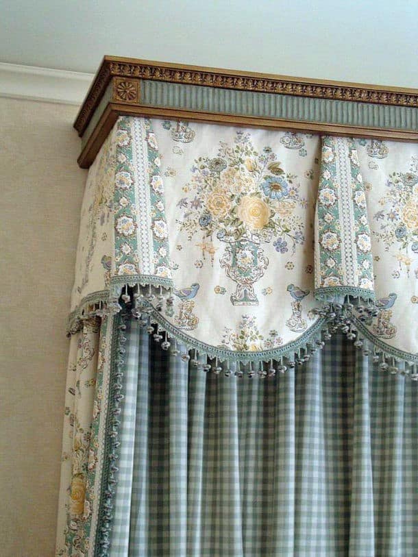 Előlapos fa karnis - Agria Textil Design